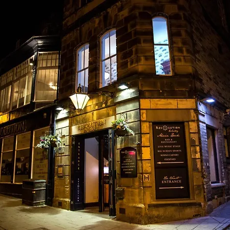 Whitby Hotels | Explore 26 Top Places to Stay