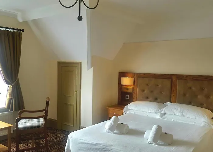 Whitby Hotels | Explore 26 Top Places to Stay